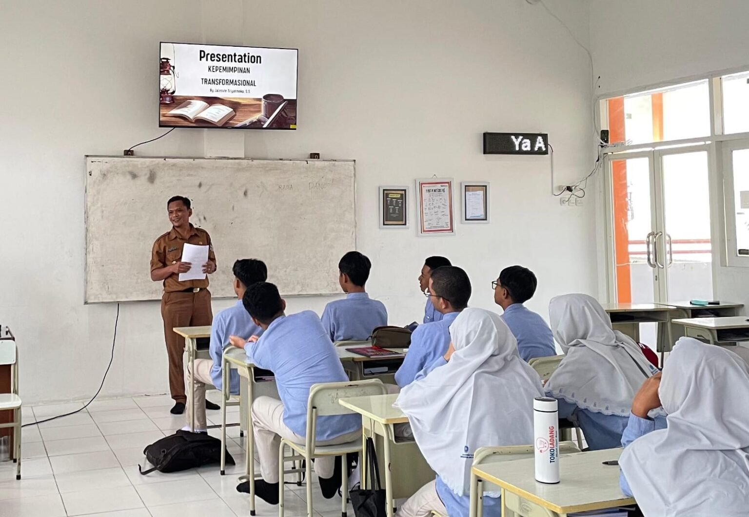 Orang Tua Mengajar Spemdalas Gresik: Penguatan Kolaborasi Sekolah dan ...